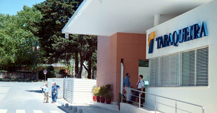Tabaqueira é a primeira empresa certificada por pagar de igual modo a ...